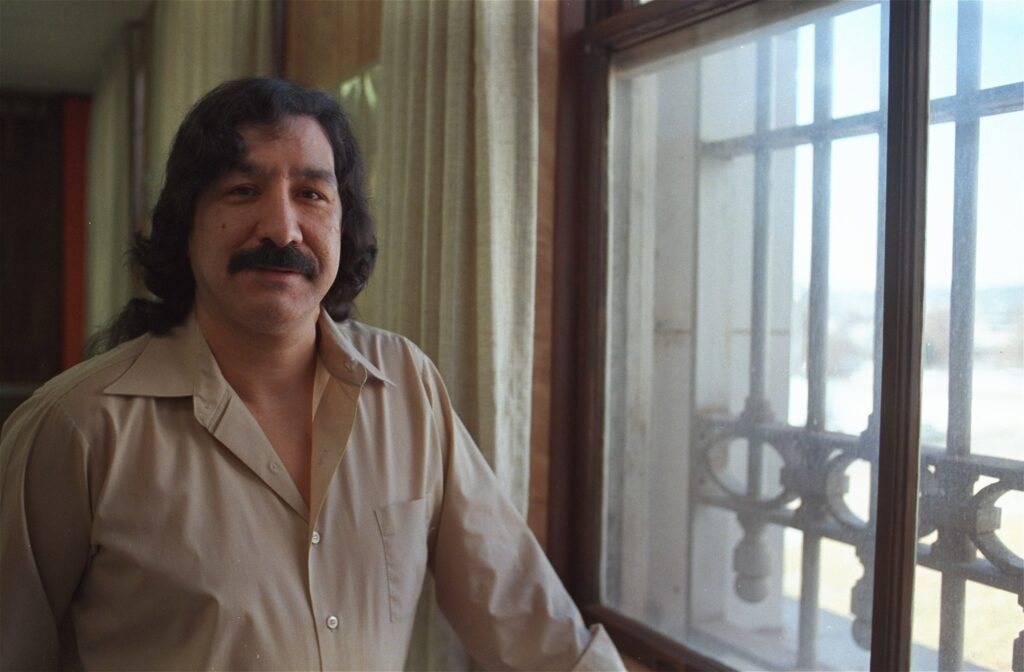 Leonard Peltier still suffering medical neglect in prison - Final Call News