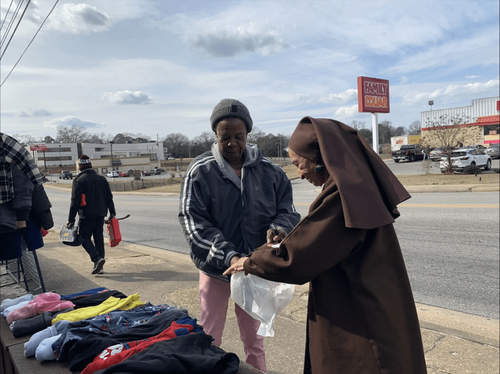 Muslim pioneer leads coat drive in Tuskegee, Alabama - Final Call News