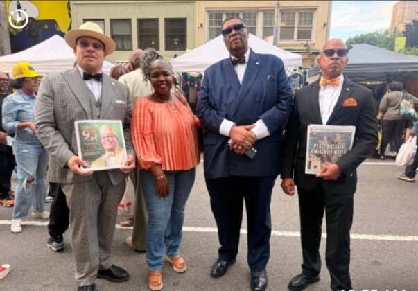 Muslims visit community festival in New York - Final Call News